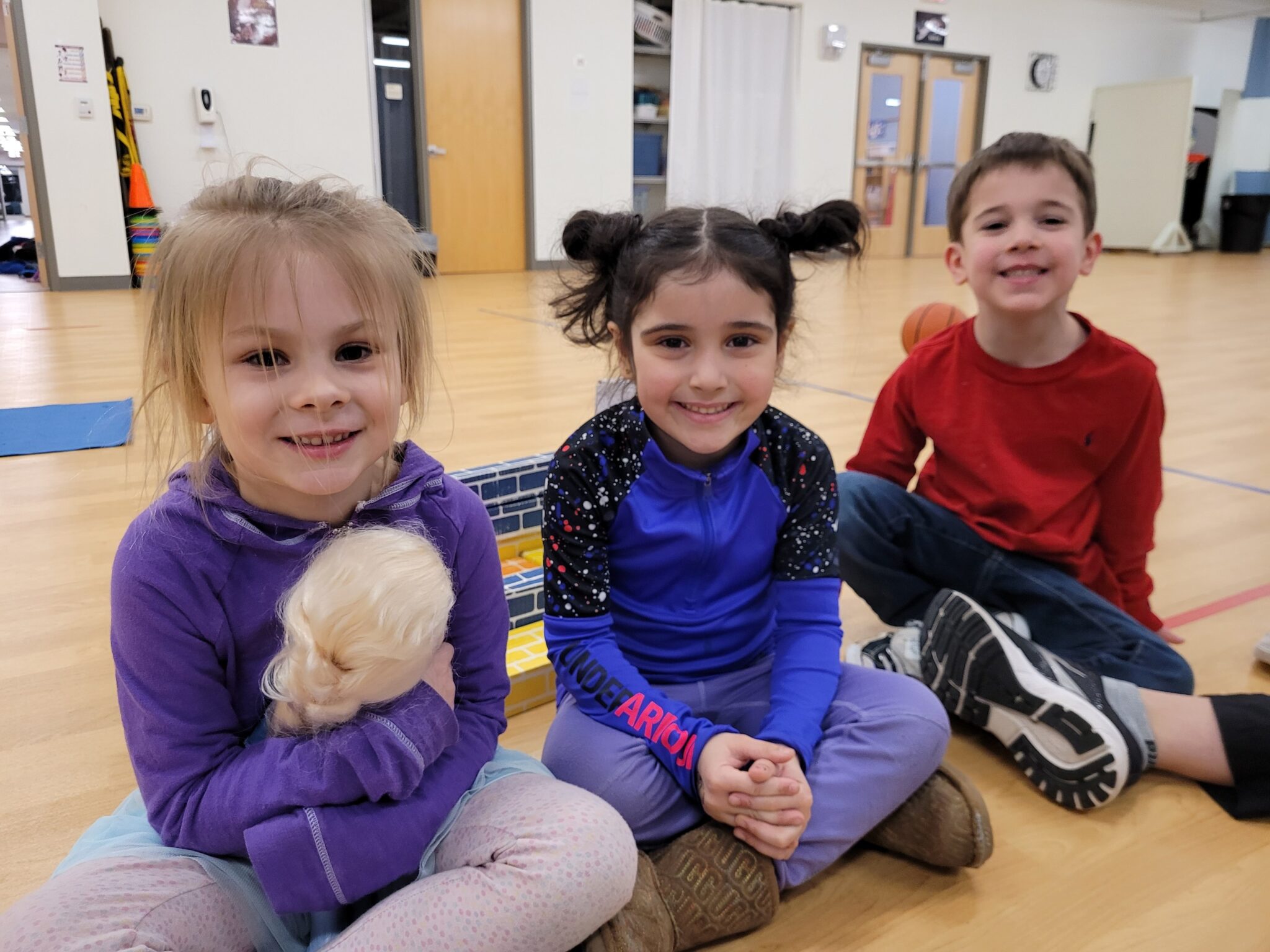 Volunteer Opportunities - Little Friends, Inc.
